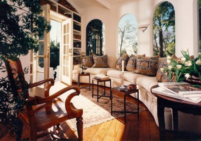 Colonial Style Interior Design Ideas and 70+ Photos