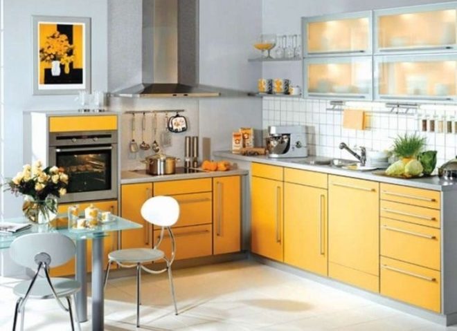 300 Yellow Kitchen Design Ideas